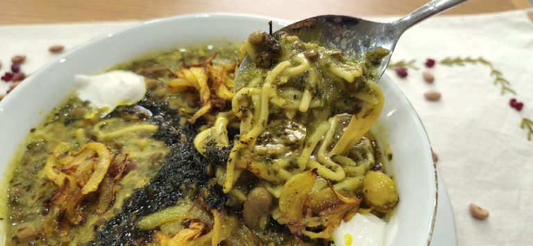 Ash Reshteh Recipe(Persian Noodle Soup with Herbs & Beans) - Mesry Tasty