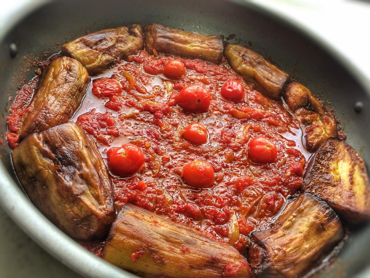 Gojeh Bademjan |Persian Tomato and Eggplant - Mesry Tasty